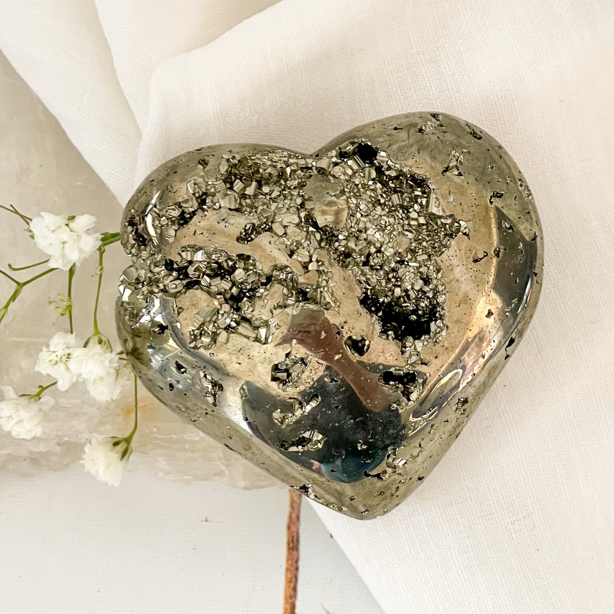 Crystal Hearts - Happily Zen